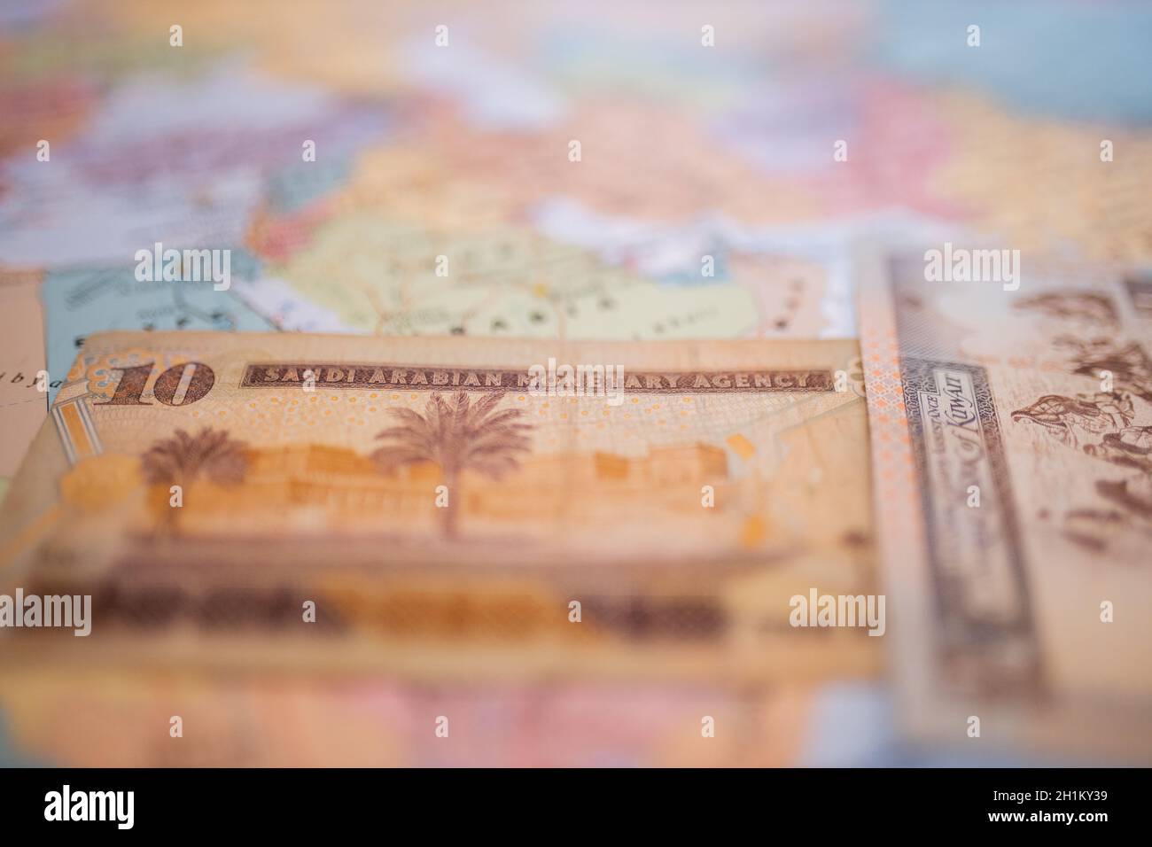 10 riyals hi-res stock photography and images - Alamy