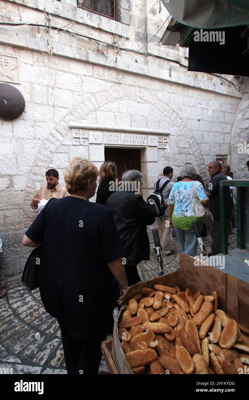 Stations of the resurrection hi-res stock photography and images - Alamy