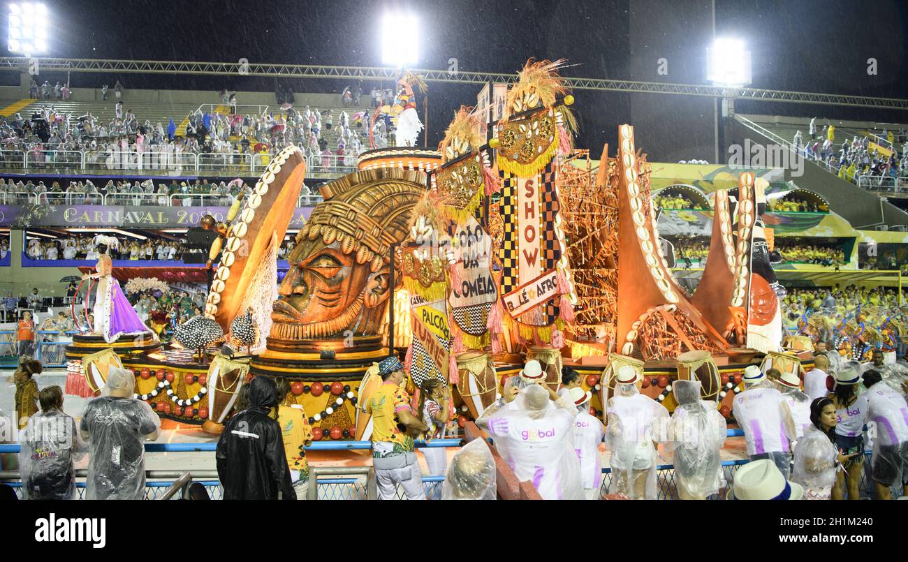 Rio de Janeiro, Brasil- February 29, 2020: Samba Parade at the 2020 ...