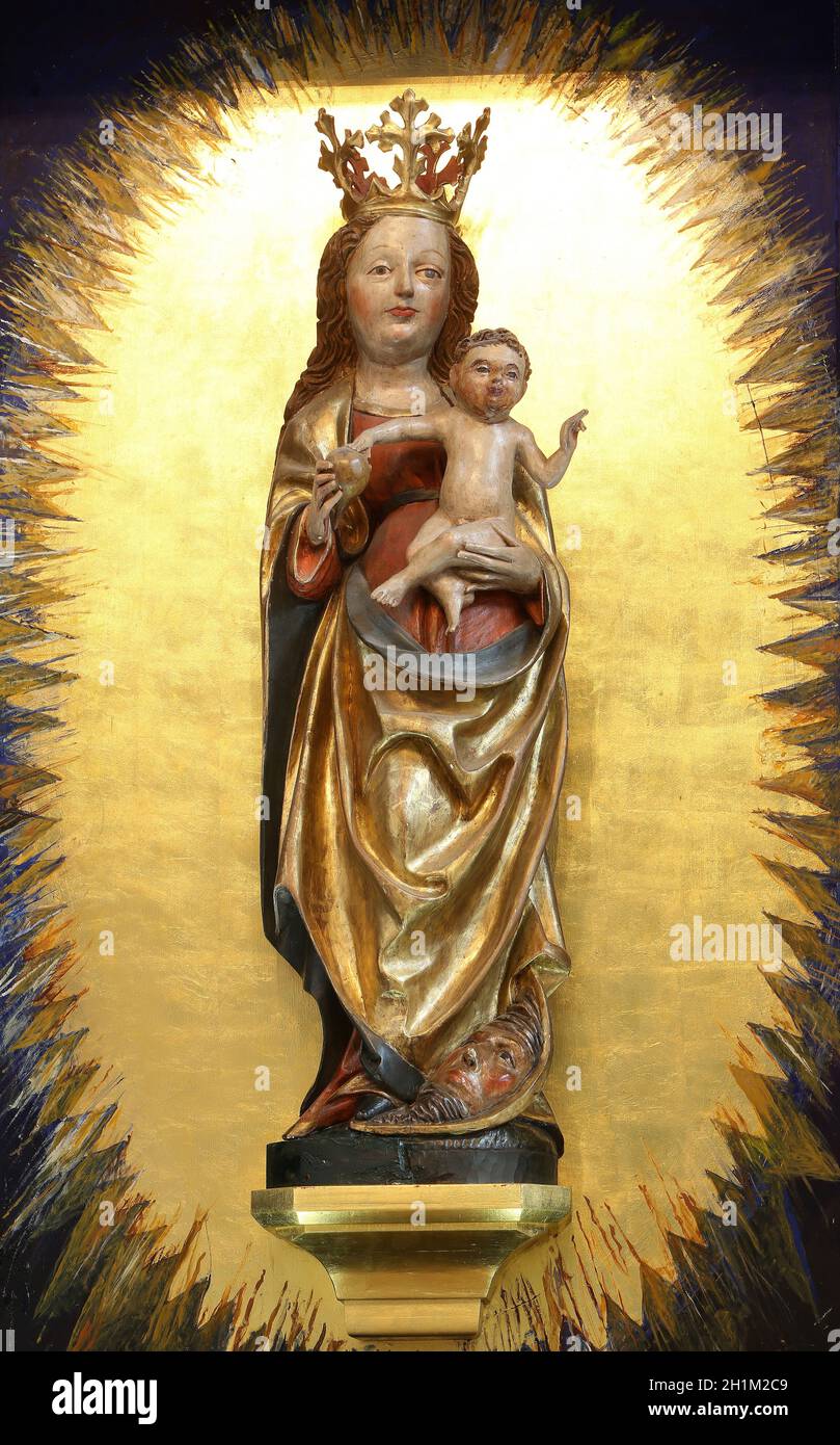 Virgin Mary with baby Jesus, altar of women by Sieger Koder in St ...