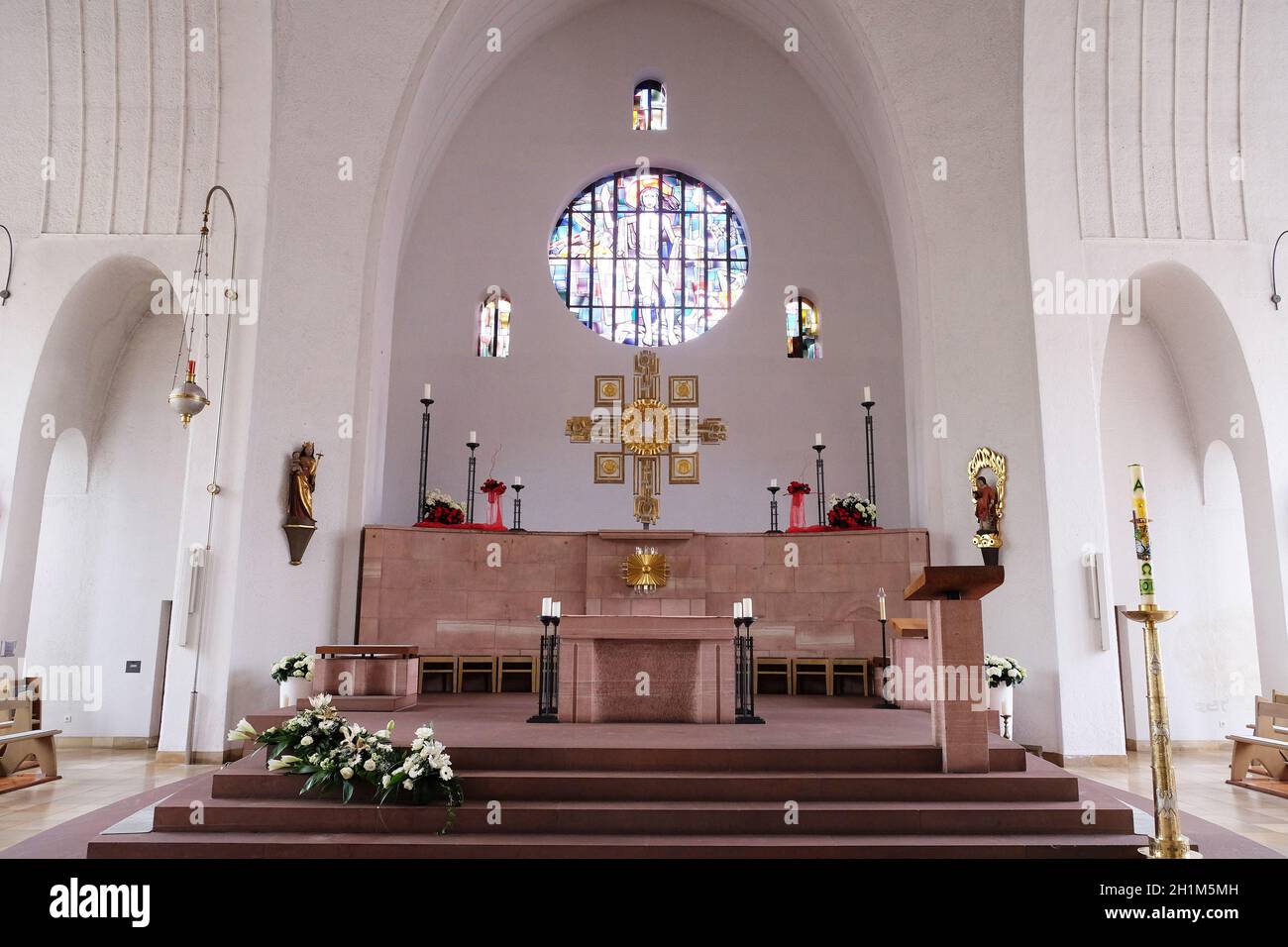 Main altar in the Saint Lawrence church in Kleinostheim, Germany Stock ...