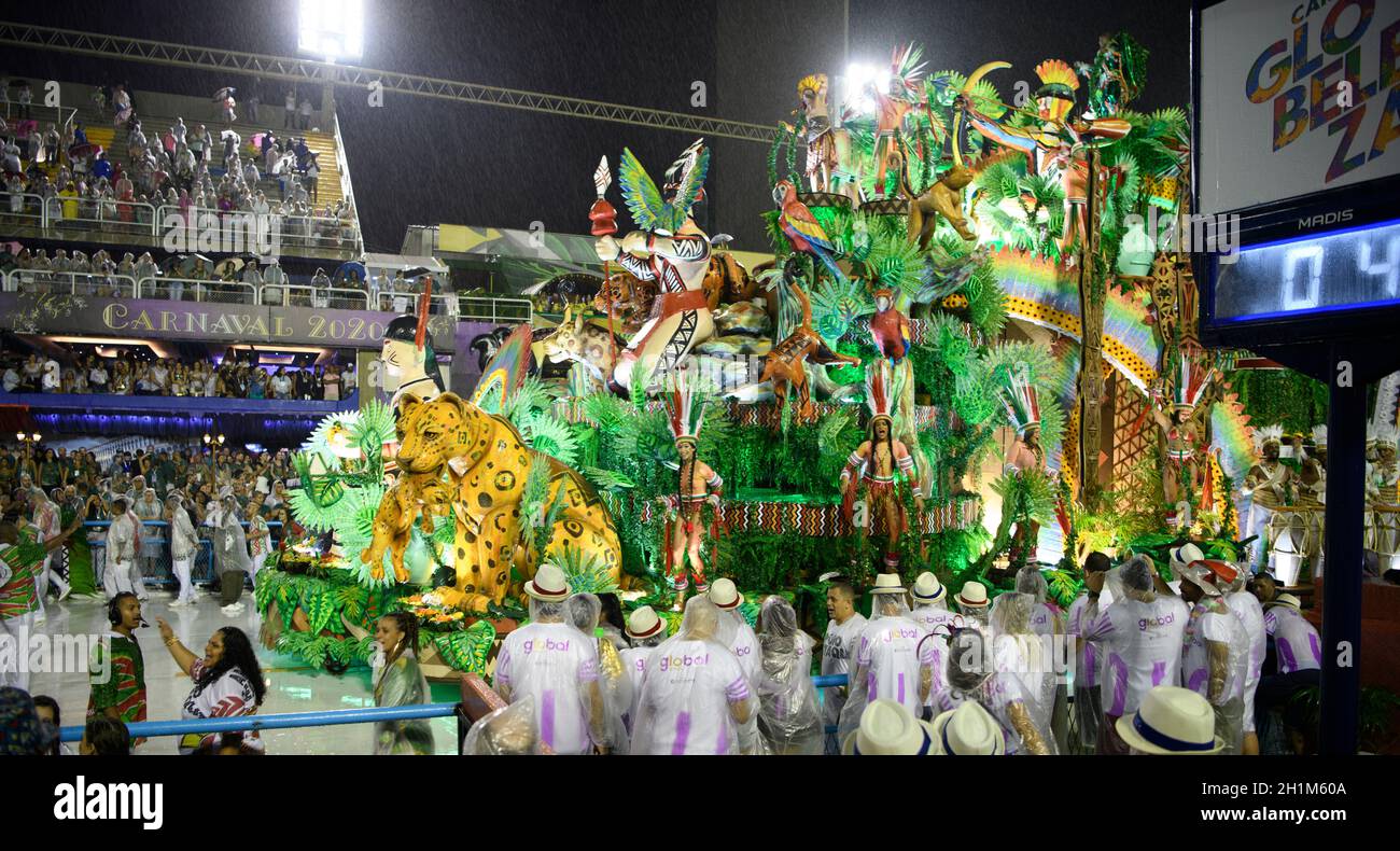 Rio de Janeiro, Brasil- February 29, 2020: Samba Parade at the 2020 ...