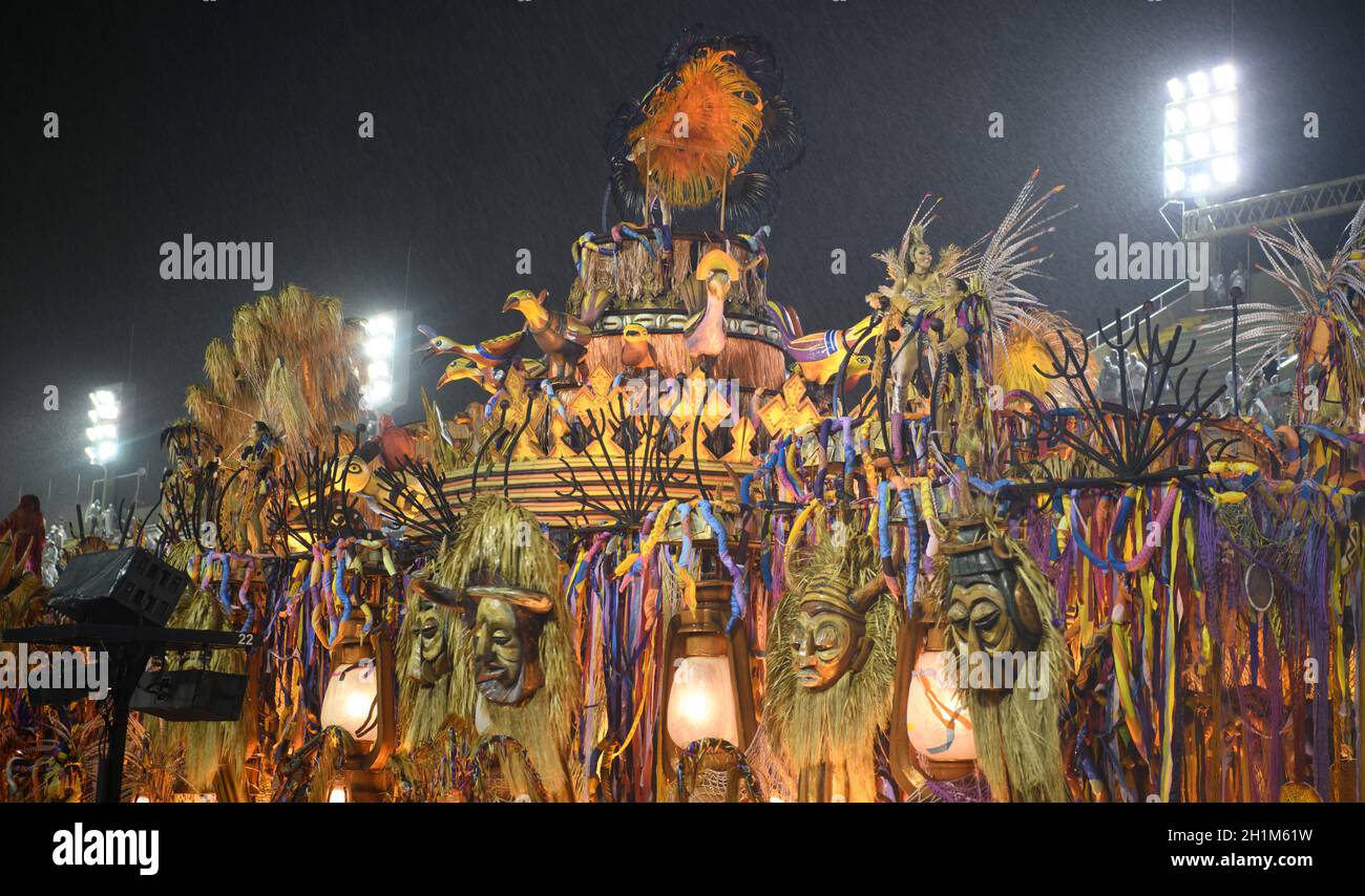 Rio de Janeiro, Brasil- February 29, 2020: Samba Parade at the 2020 ...