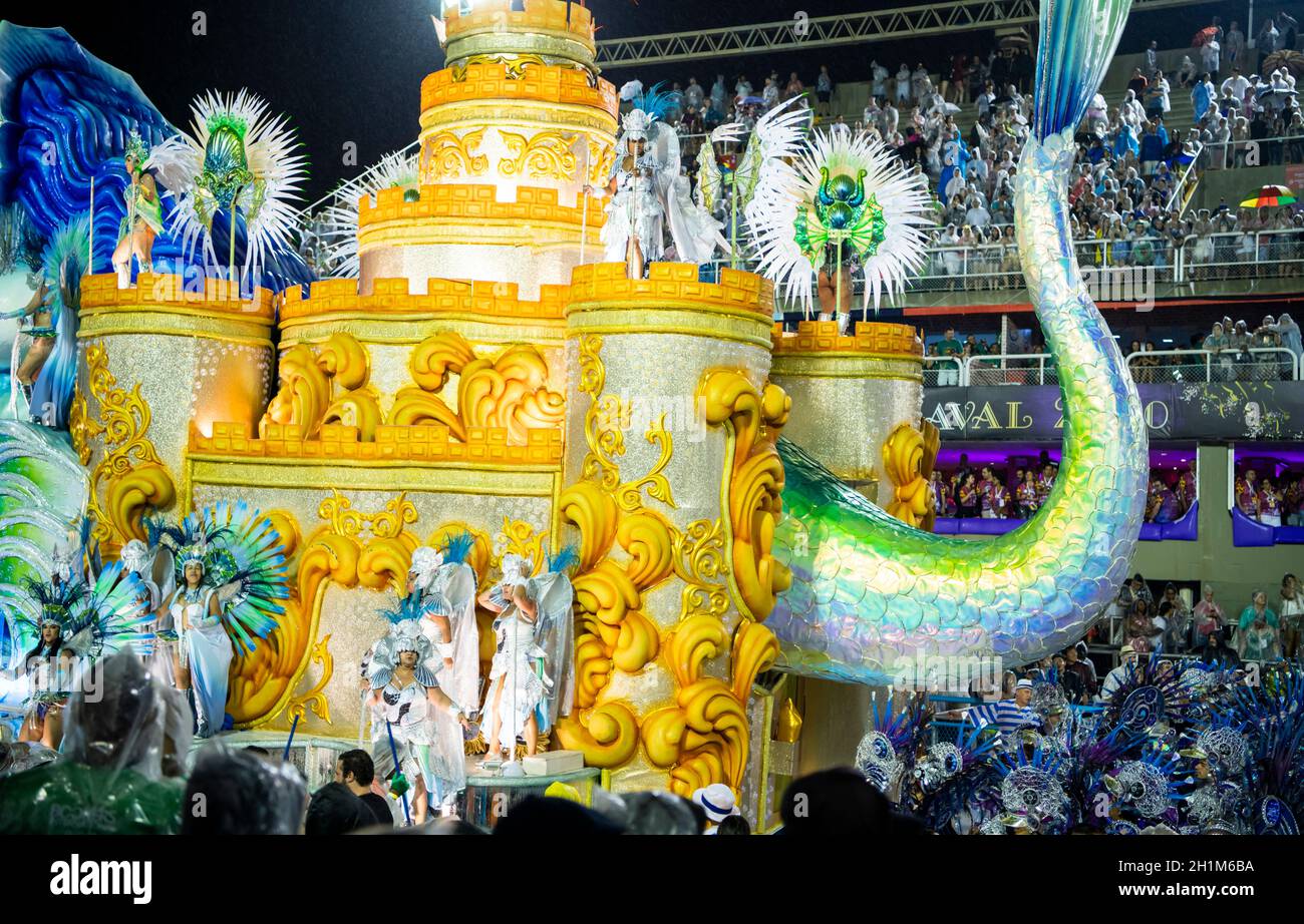 Rio de Janeiro, Brasil- February 29, 2020: Samba Parade at the 2020 ...