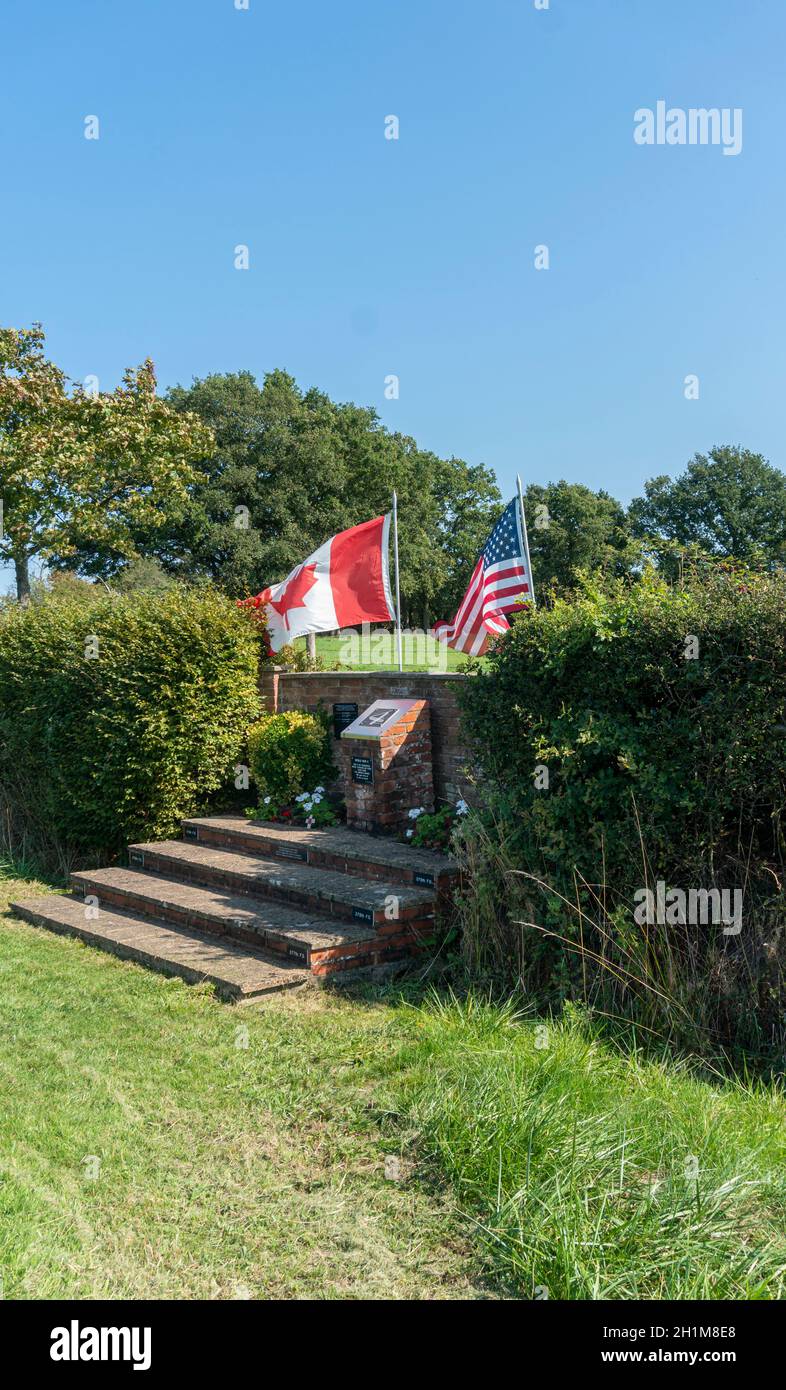 Canadian and American war memorial in Headcorn, Kent, UK Stock Photo ...