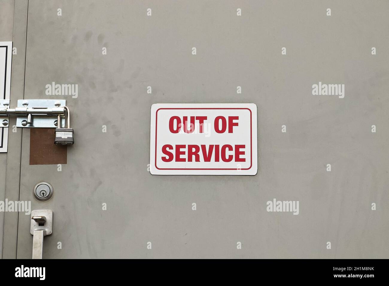 Out of service sign hi-res stock photography and images - Alamy