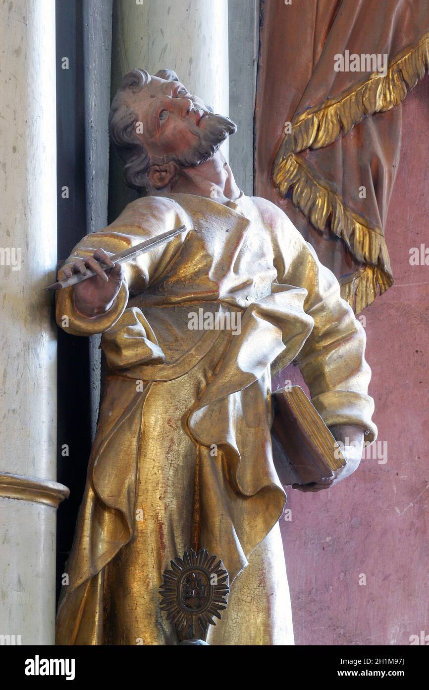 Saint Luke statue on the altar of the Parting of the Apostles at the ...