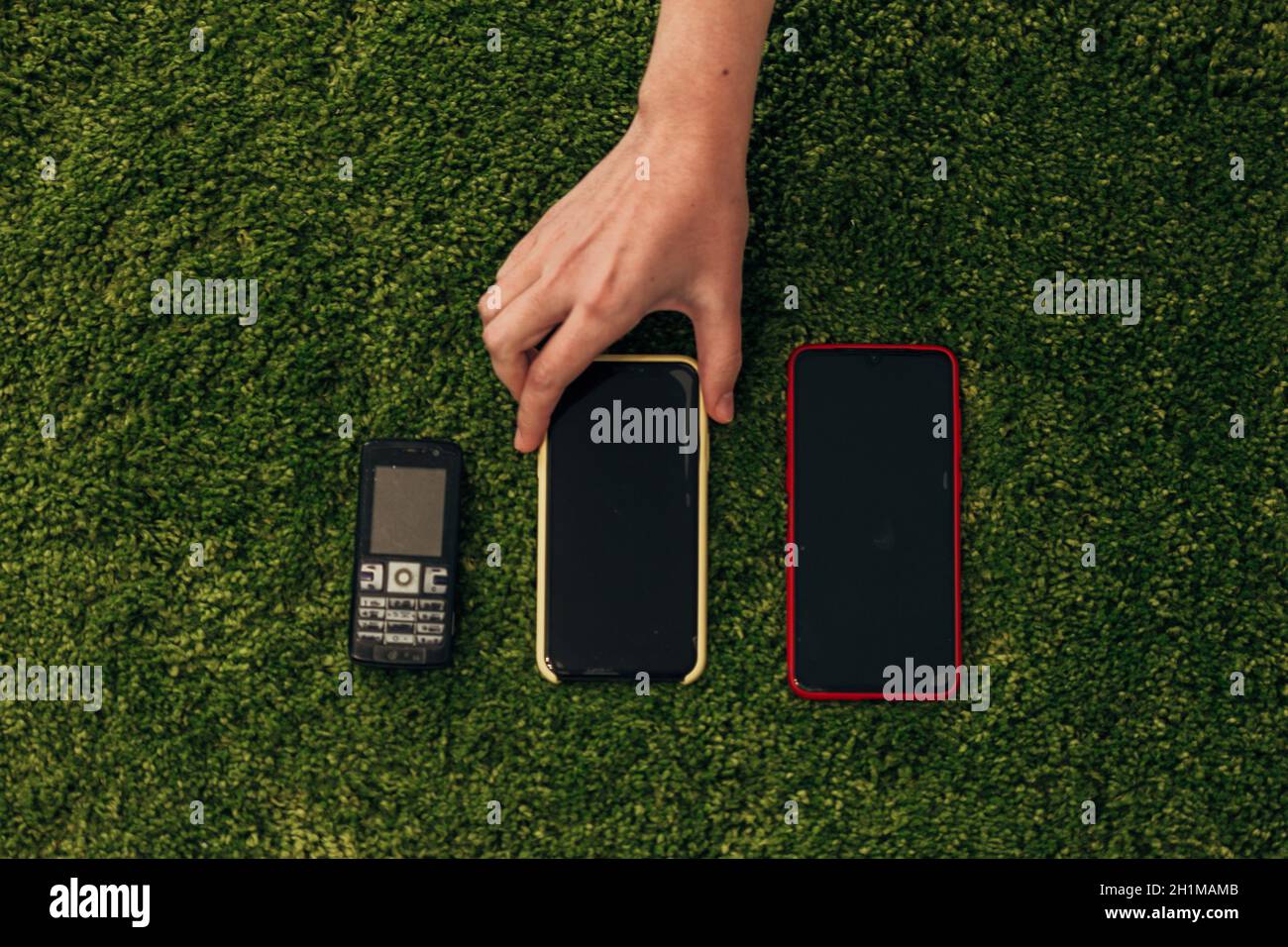 Human hand choosing phone hi-res stock photography and images - Alamy