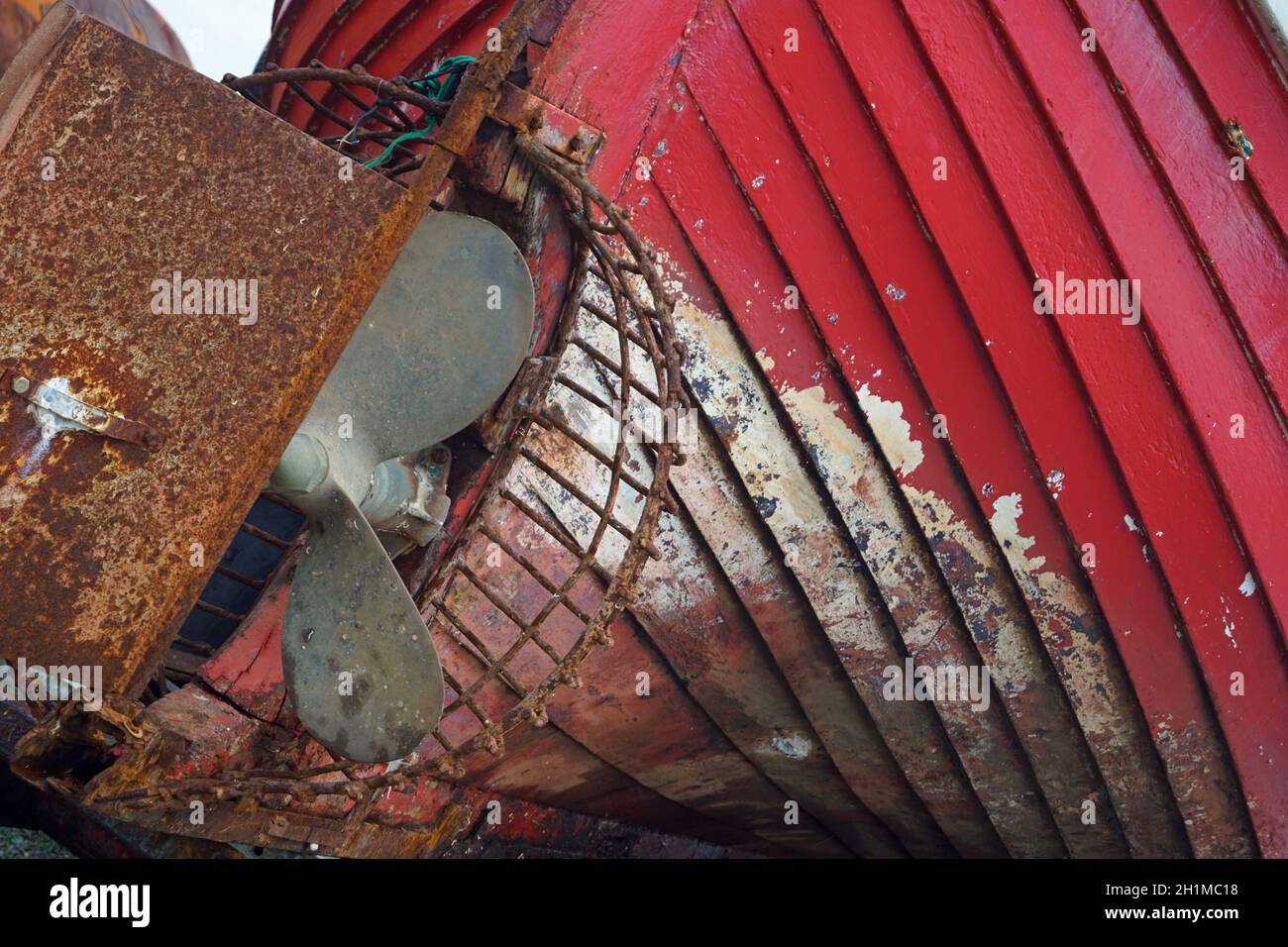 Blacksod Lighthouse is a lighthouse at the southern end of the Mullet ...