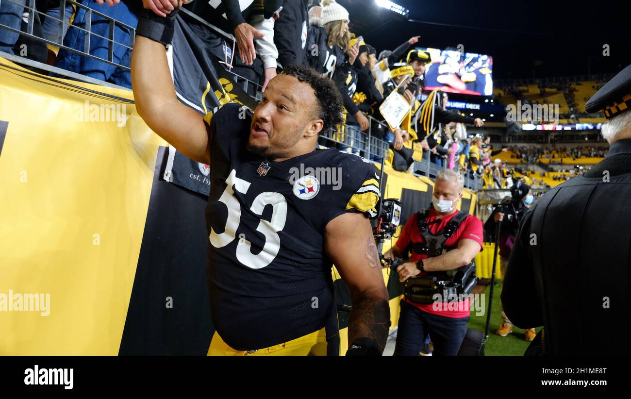 Pittsburgh, PA, USA. 17th Oct, 2021. Kendrick Green #53 during the ...