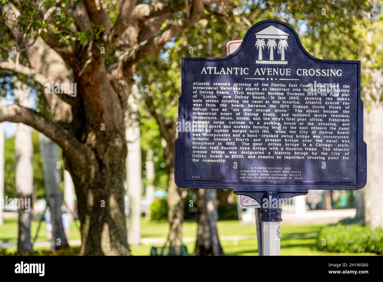 Delray Beach, FL, USA - October 17, 2021: Atlantic Avenue Crossing ...