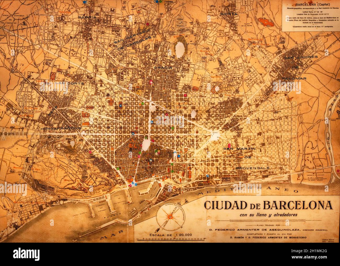 Torn map of europe hi-res stock photography and images - Alamy