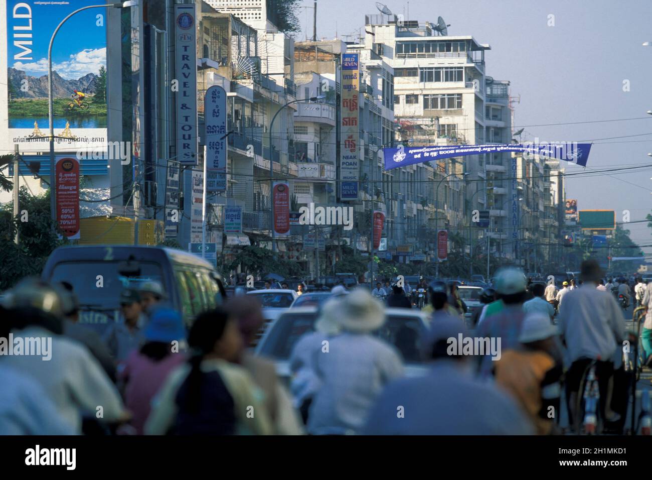 a road in thecity centre of Phnom Penh of Cambodia. Cambodia, Phnom ...