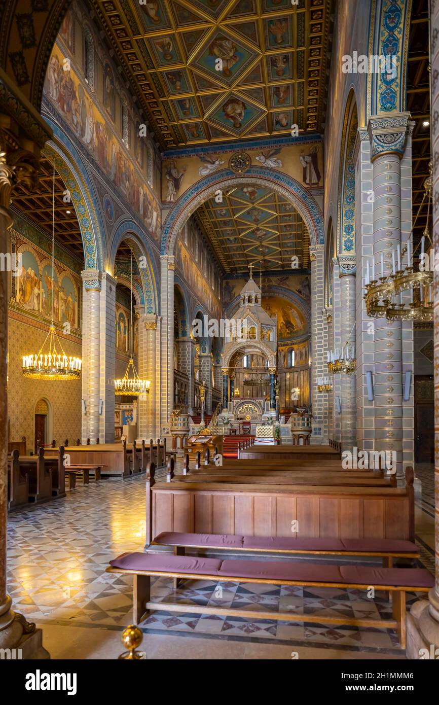 Pecs cathedral hi-res stock photography and images - Alamy