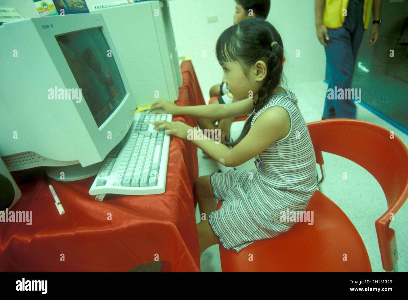 1997 computer class hi-res stock photography and images - Alamy