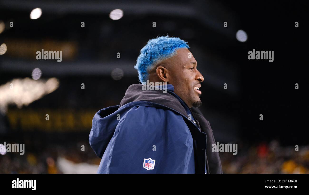 October 17th, 2021: DK Metcalf #14 during the Pittsburgh Steelers vs ...