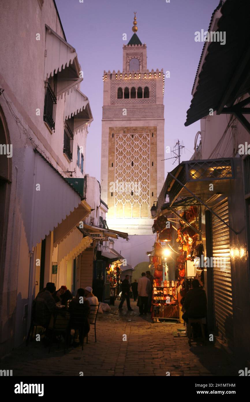 Zaytouna great mosque tunis medina hi-res stock photography and images ...