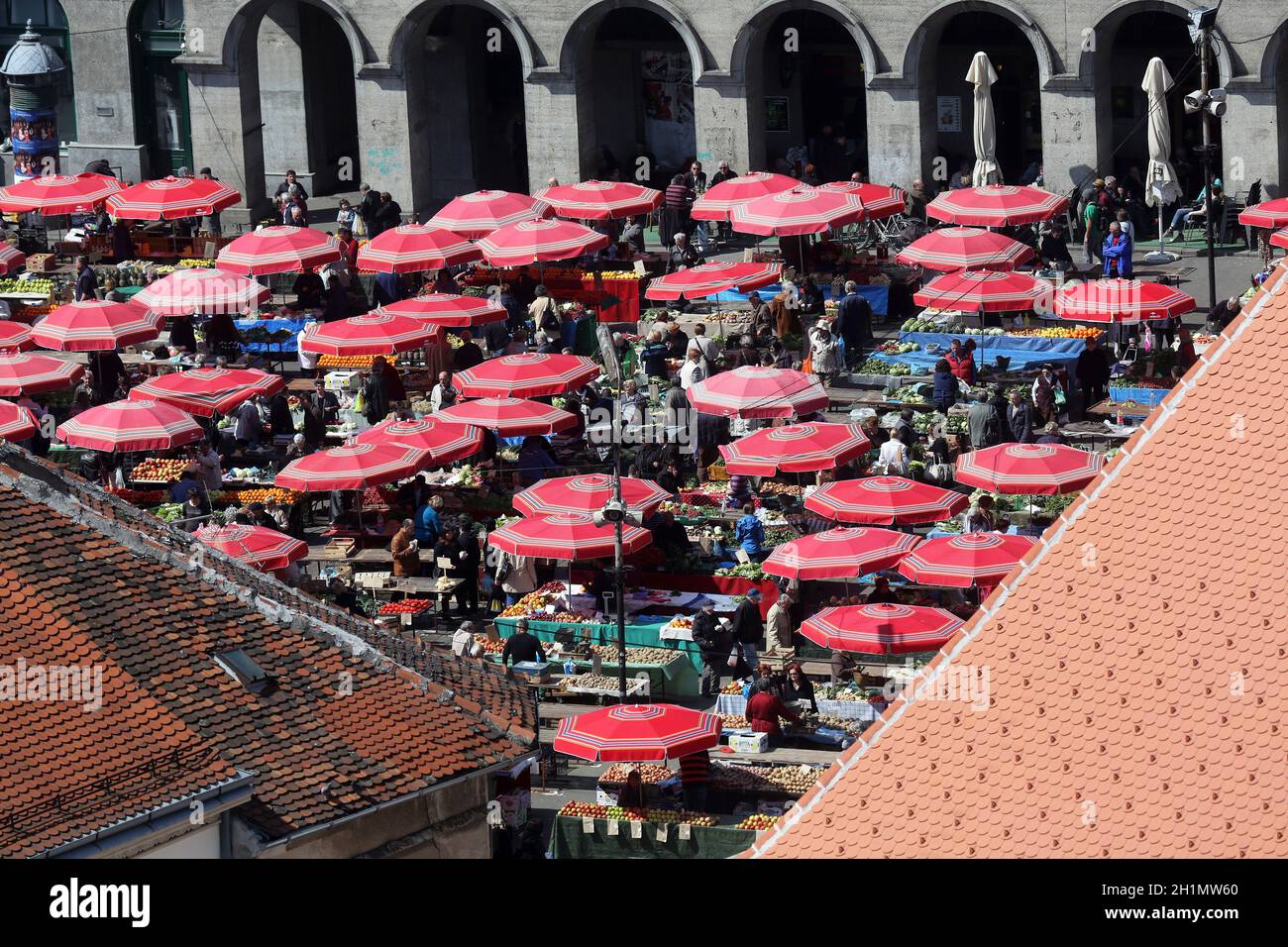 Aerial view of Dolac market covered with parasols and fresh fruit and ...