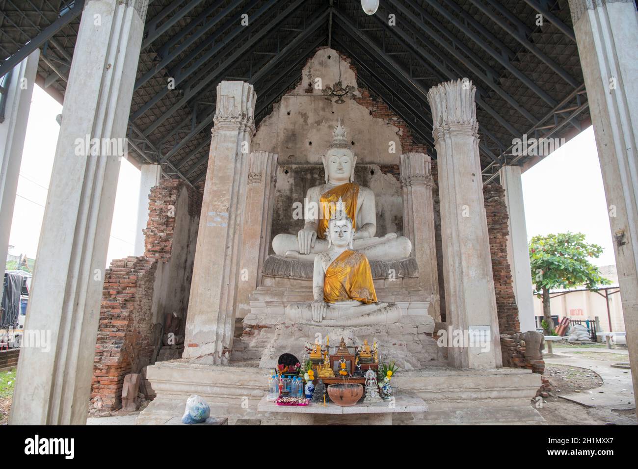 the Ruins of the Wat Phai Lom Temple in the city of Phetchaburi or ...