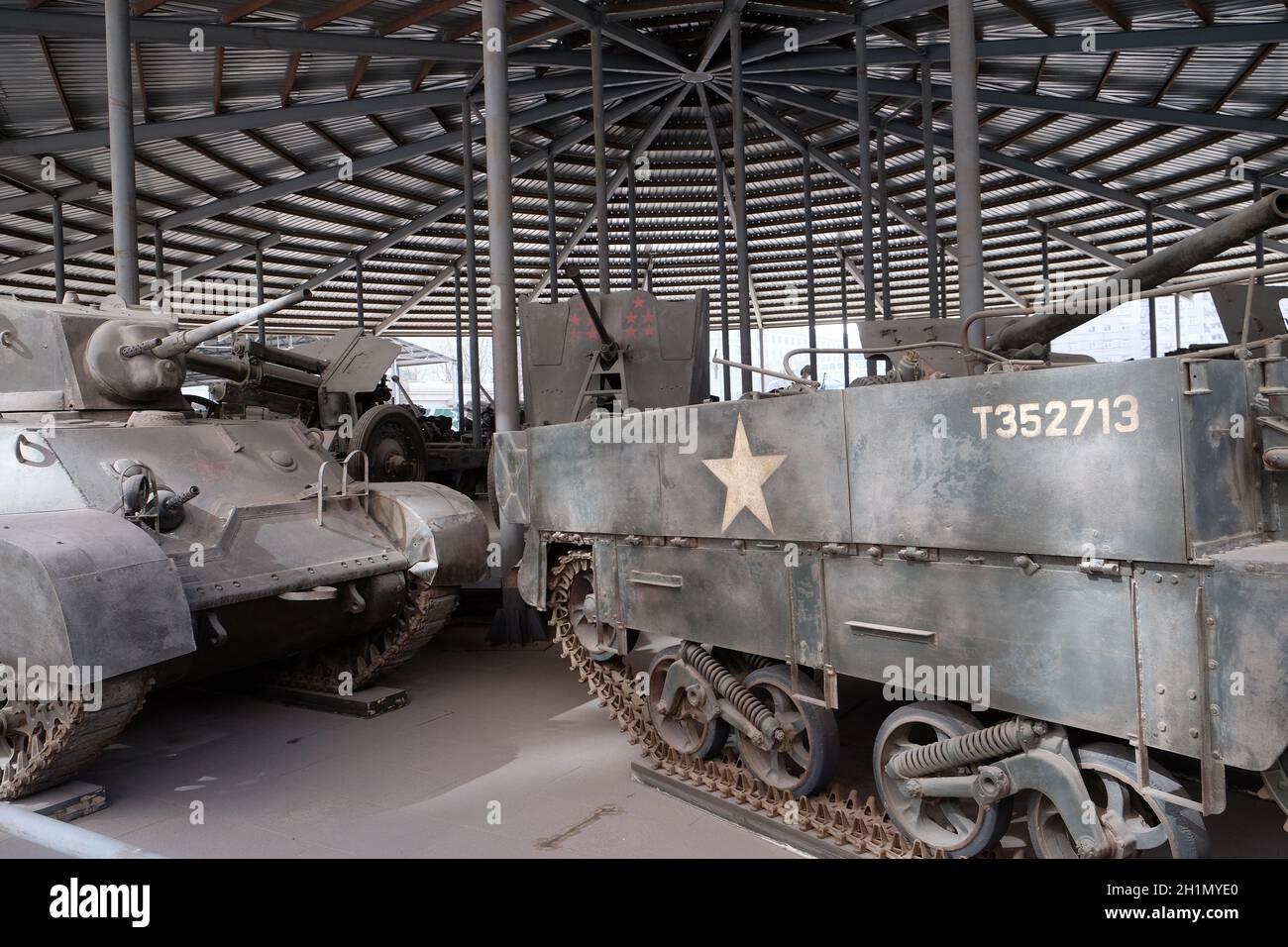 History ancient china gun hi-res stock photography and images - Alamy