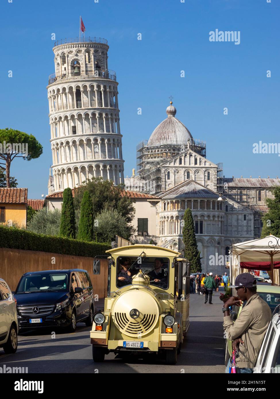 Sightseeing Train with Leaning Tower and Cathedralof Campo Dei Miracoli ...
