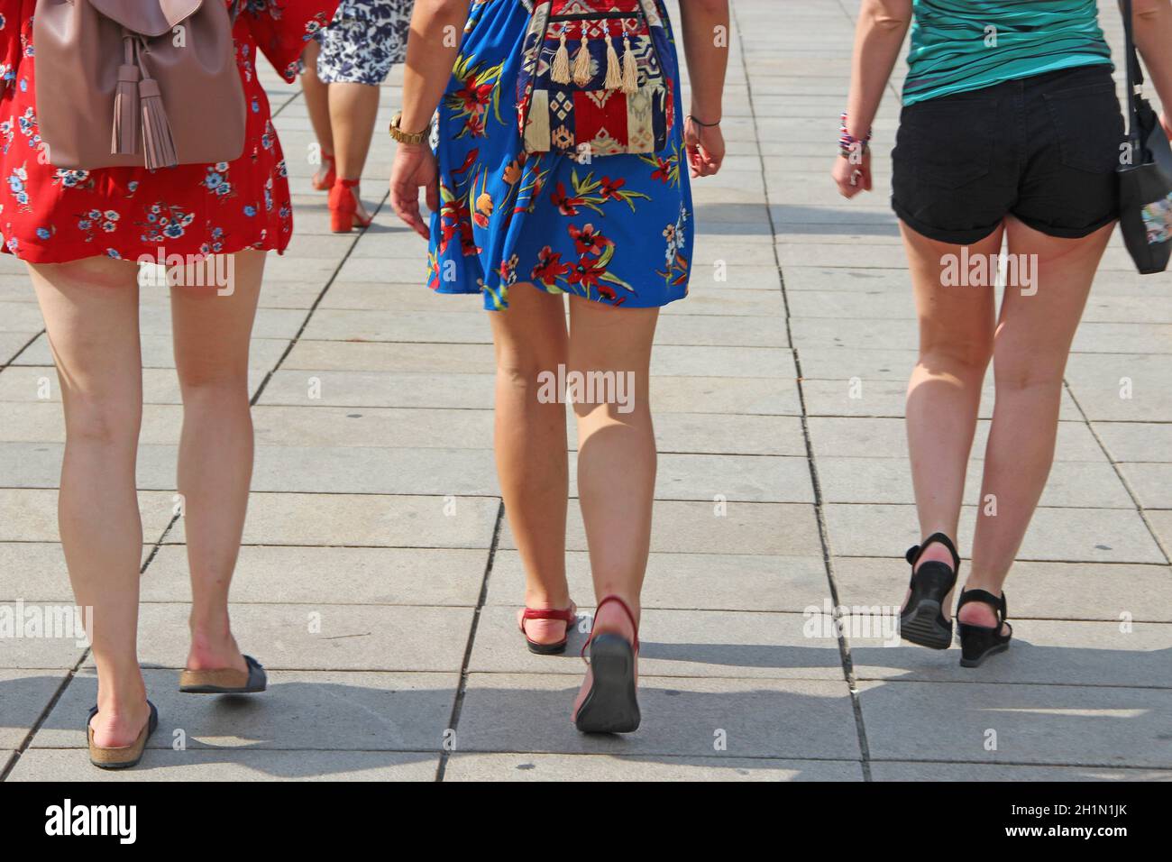 Three feet city hi-res stock photography and images - Alamy