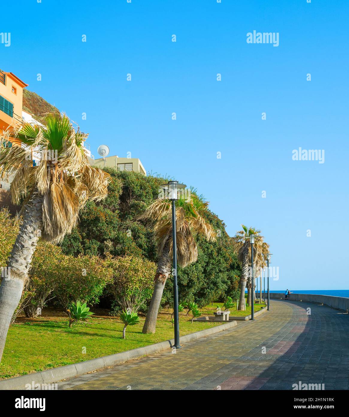 Water promanade hi-res stock photography and images - Alamy