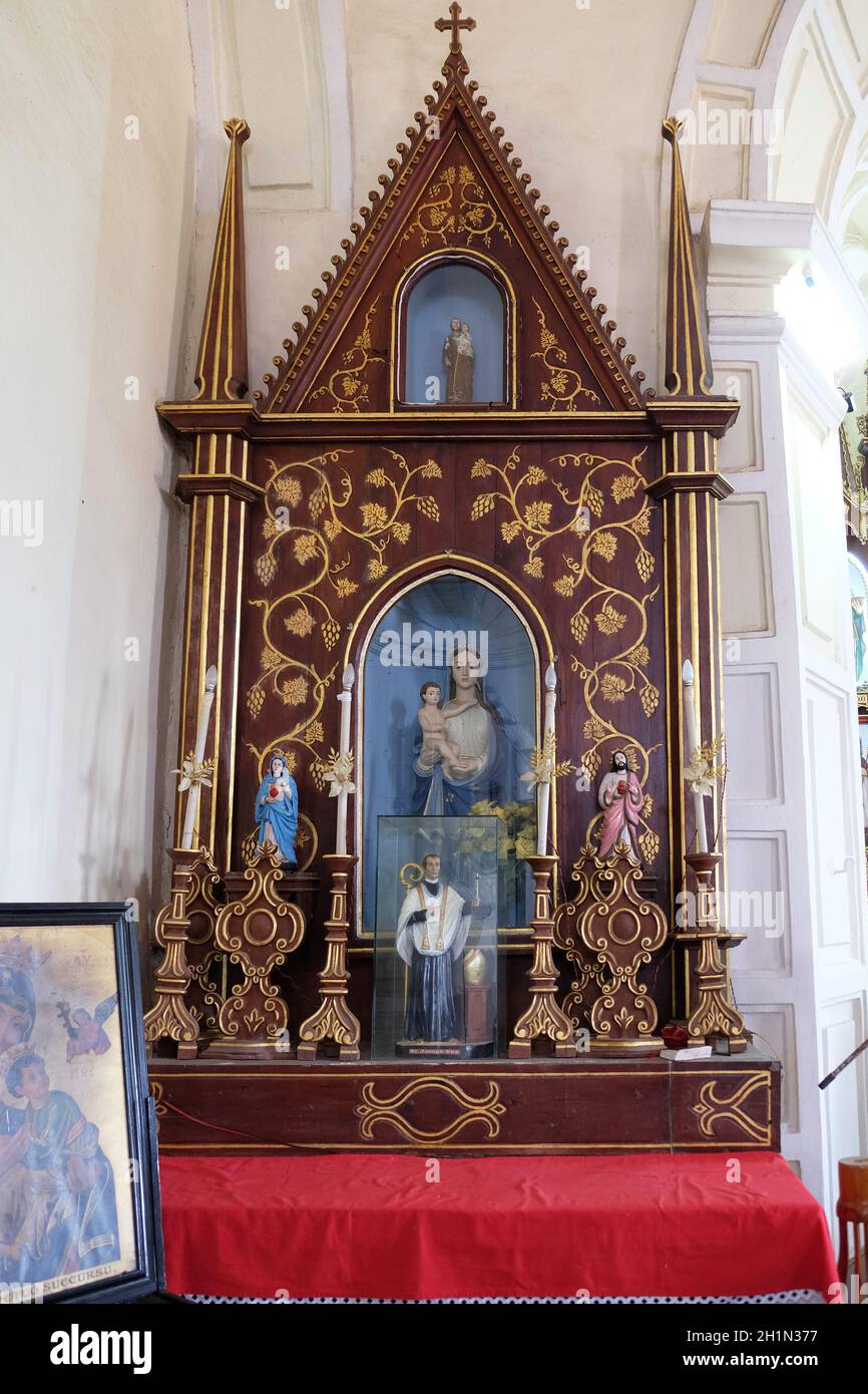Our Lady's Altar at St. Blaise Catholic Church in Gandaulim, Goa, India ...