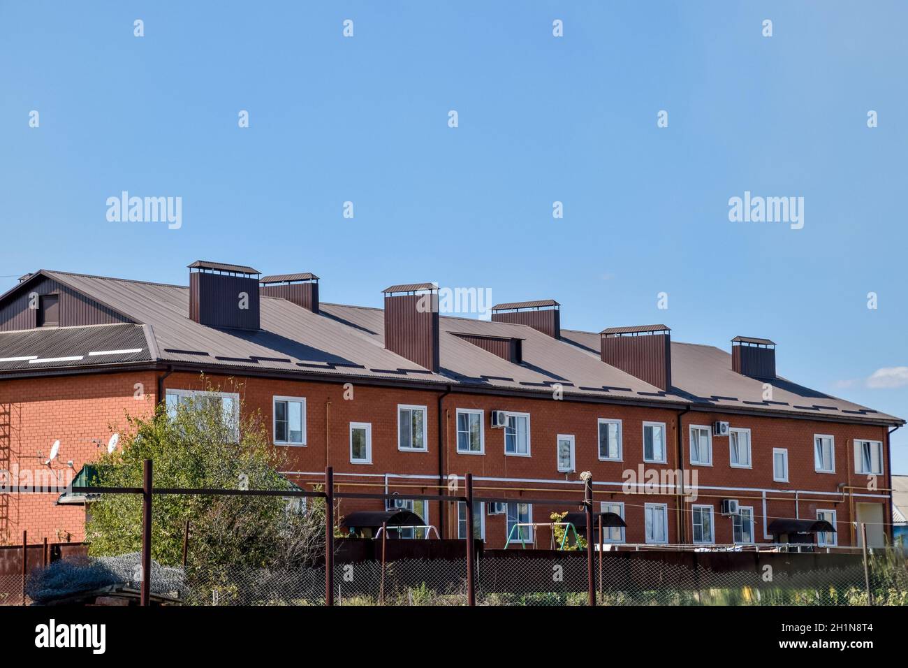 Modern building types hi-res stock photography and images - Alamy