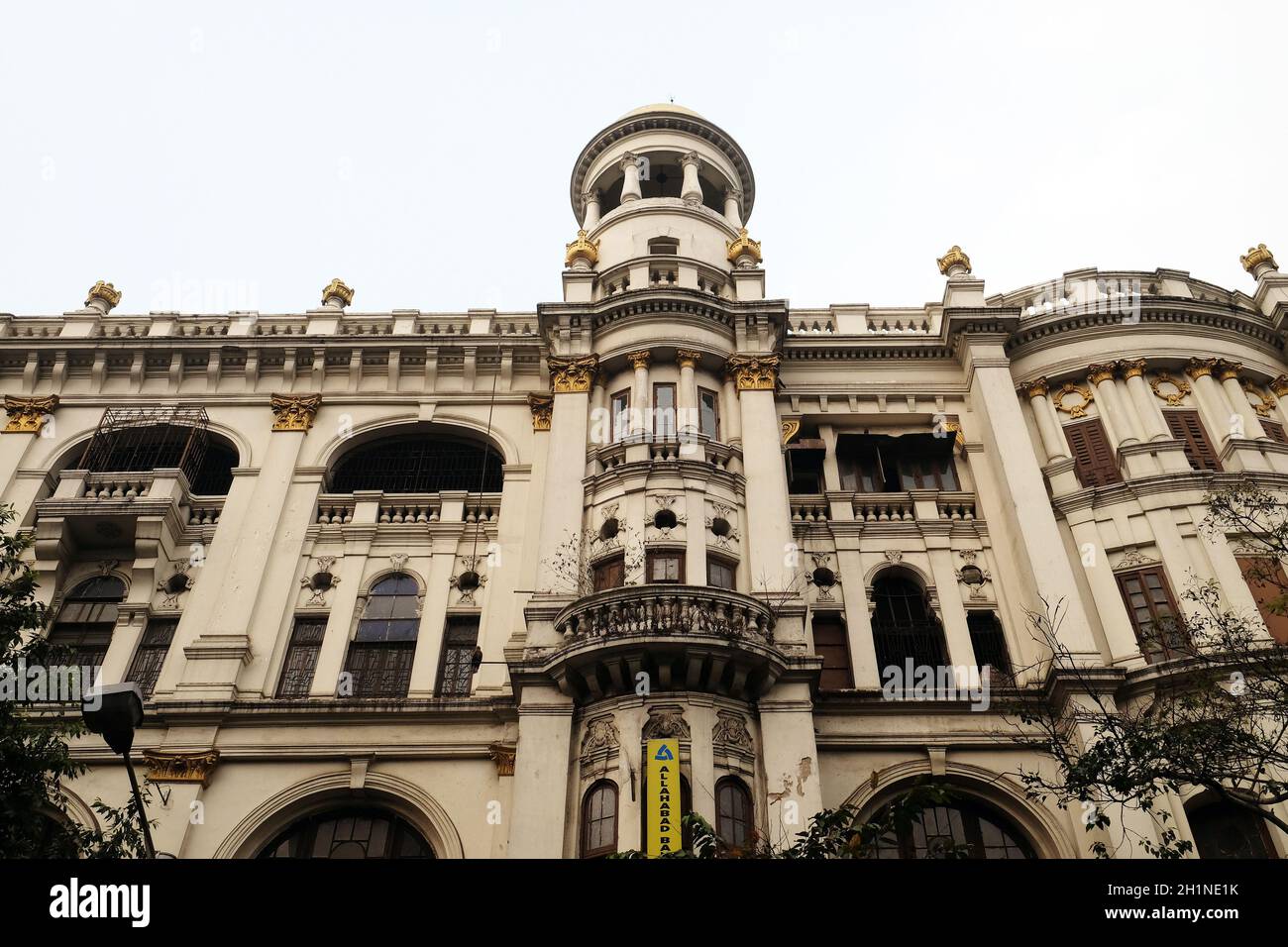Residential building in Kolkata, India Stock Photo - Alamy