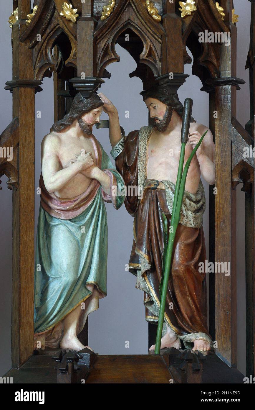 Jesus baptism trinity hi-res stock photography and images - Alamy
