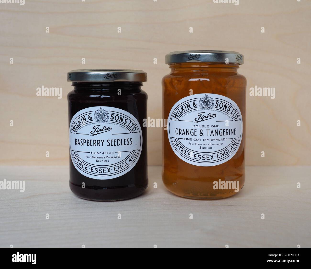 Tiptree logo hi-res stock photography and images - Alamy