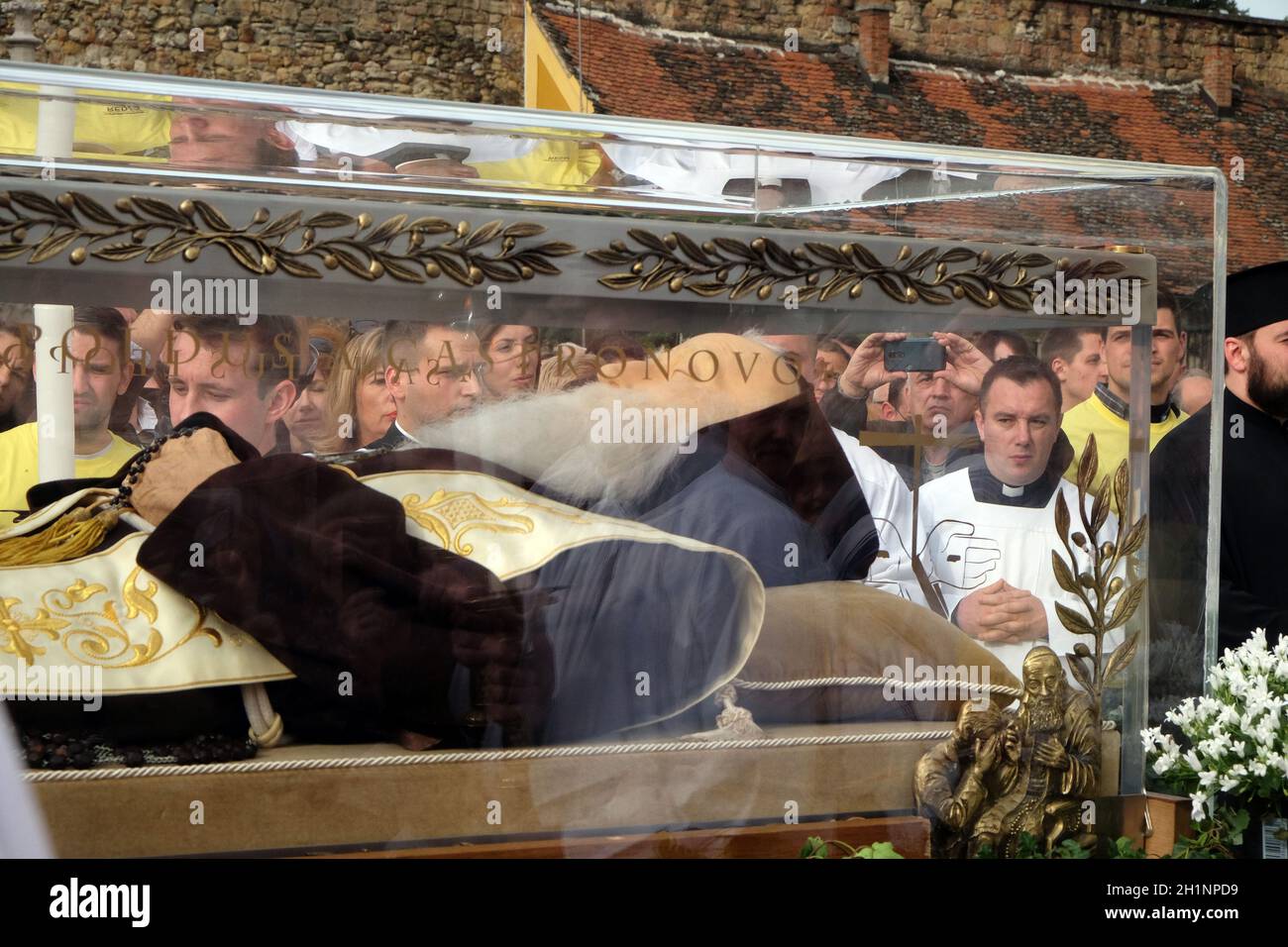 Arrival of the body of St. Leopold Mandic in Zagreb Cathedral, Croatia ...