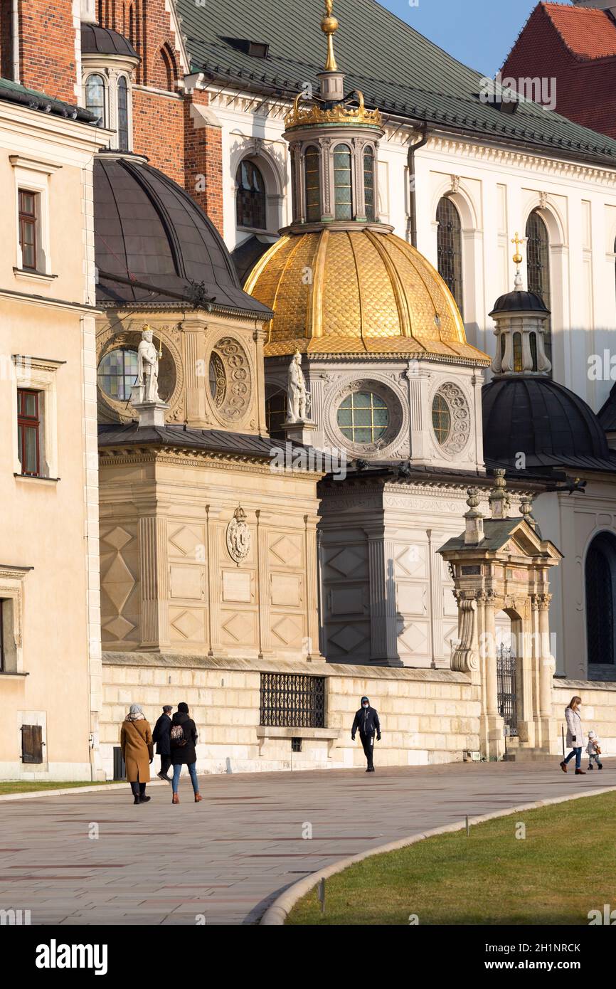 Krakow, Poland - January 10, 2021 : 11th century Wawel Cathedral ...