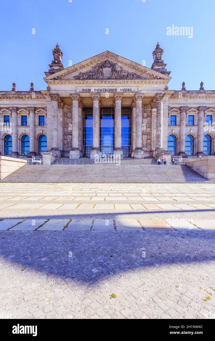 Picture of the Reichstag in Berlin in Springtime Stock Photo - Alamy