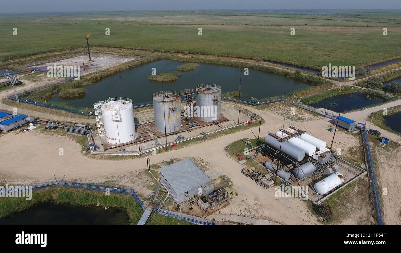 Top view of the equipment for oil separation. Equipment for the drying gas and condensate ...