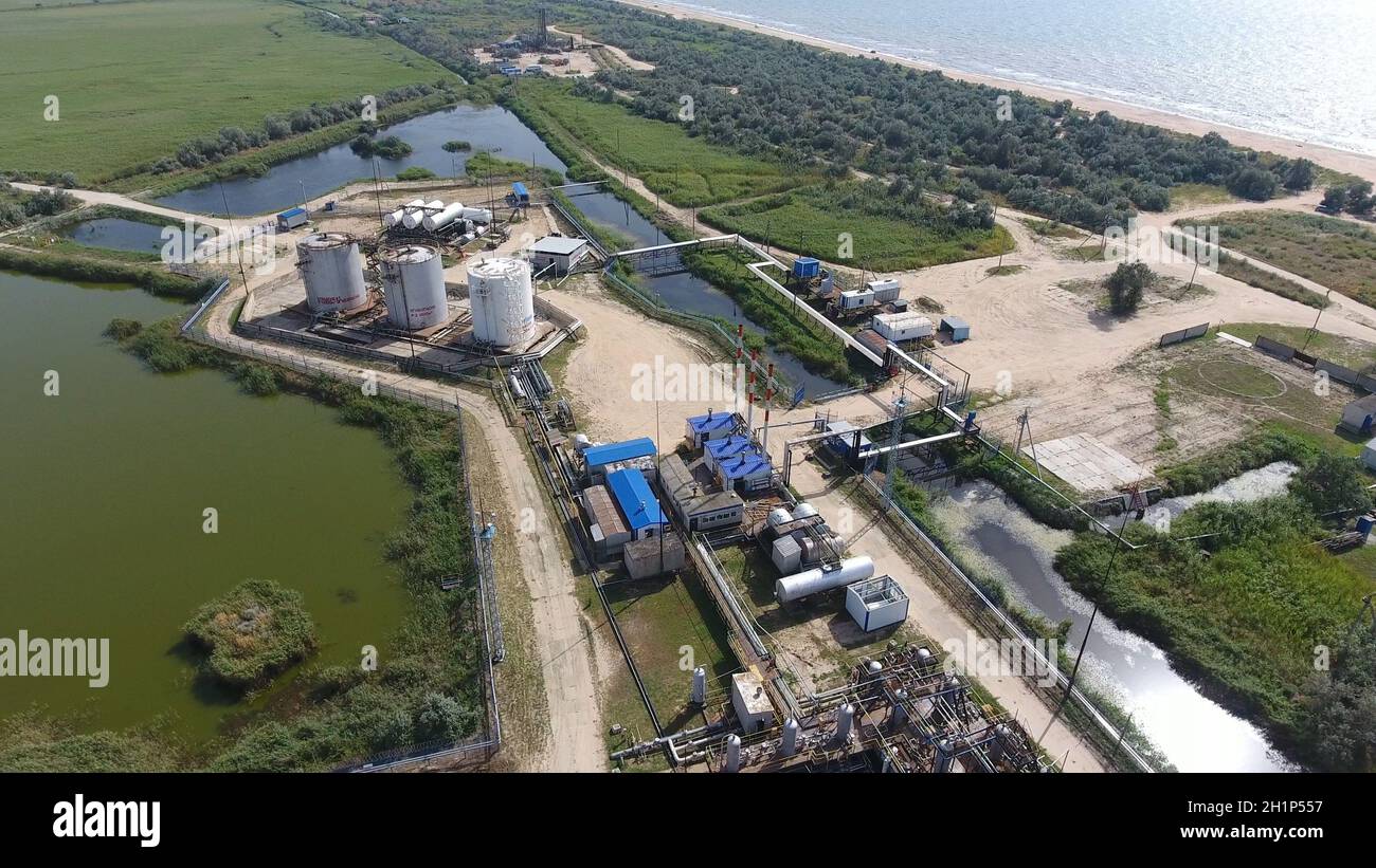 Top view of the equipment for oil separation. Equipment for the drying gas and condensate ...