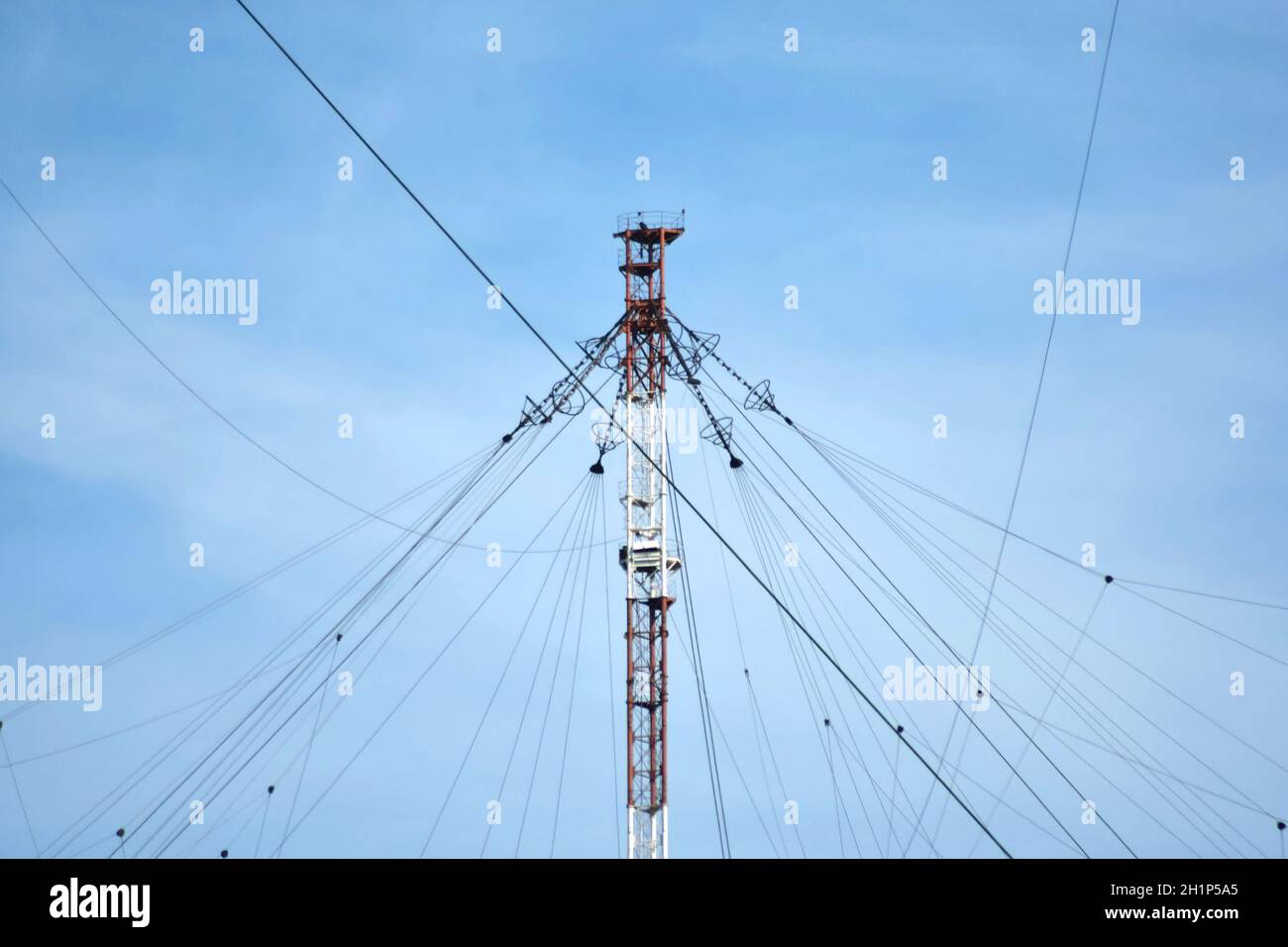 Aerial platforms for the transmission of radio waves in the longwave ...