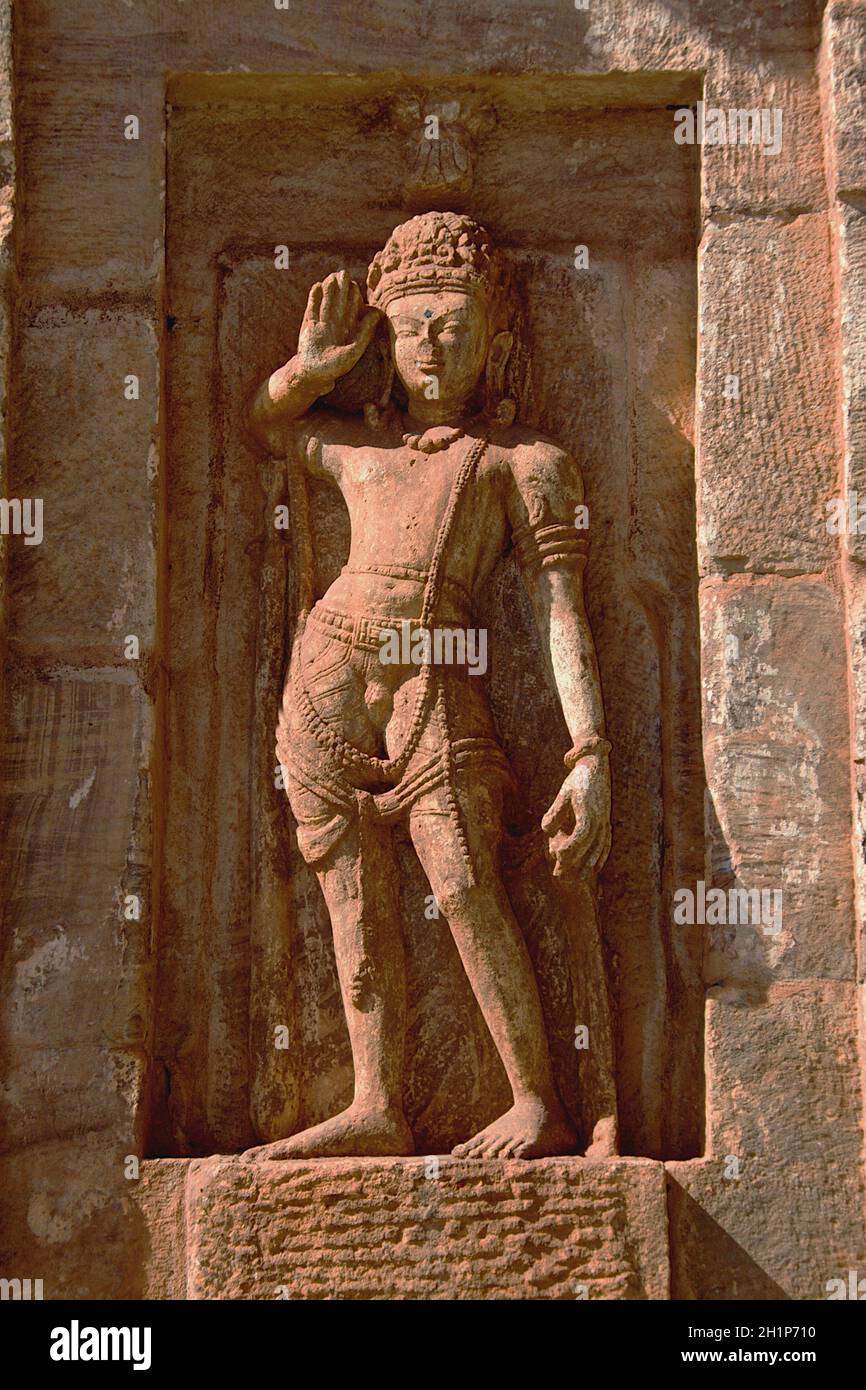 Stone statue of saluting sentry at Kumaraswamy Temple in Nandihalli ...