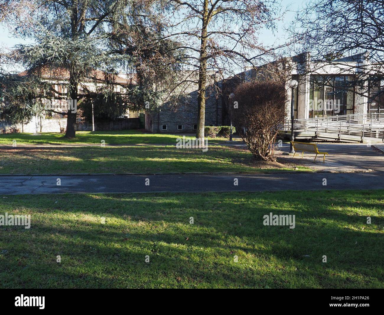 Piazza degli alpini hi-res stock photography and images - Alamy