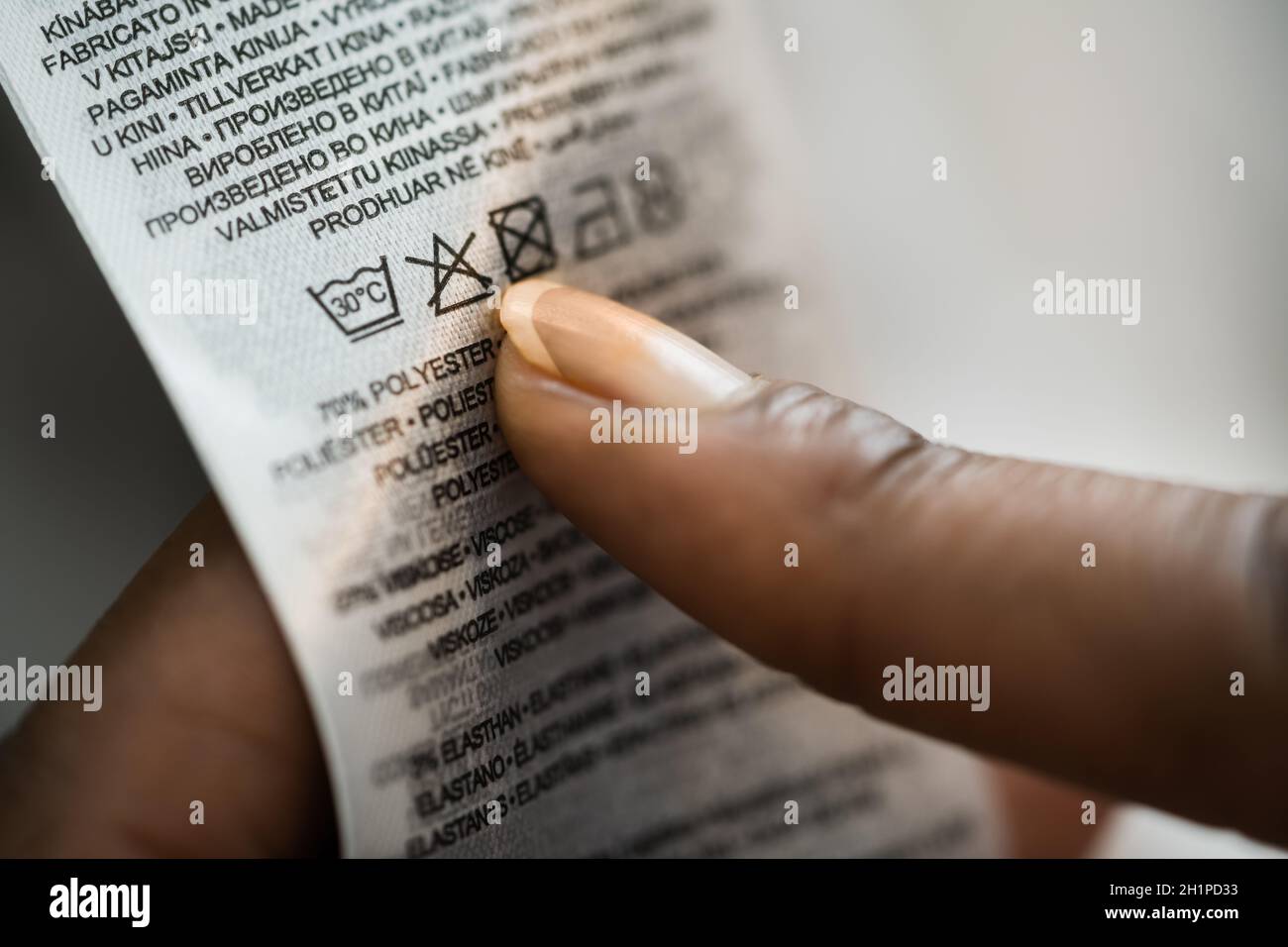 Instruction label hi-res stock photography and images - Alamy