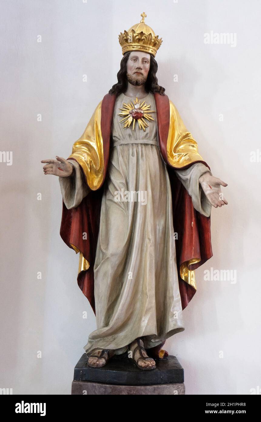 Sacred heart of jesus statue hi-res stock photography and images - Alamy