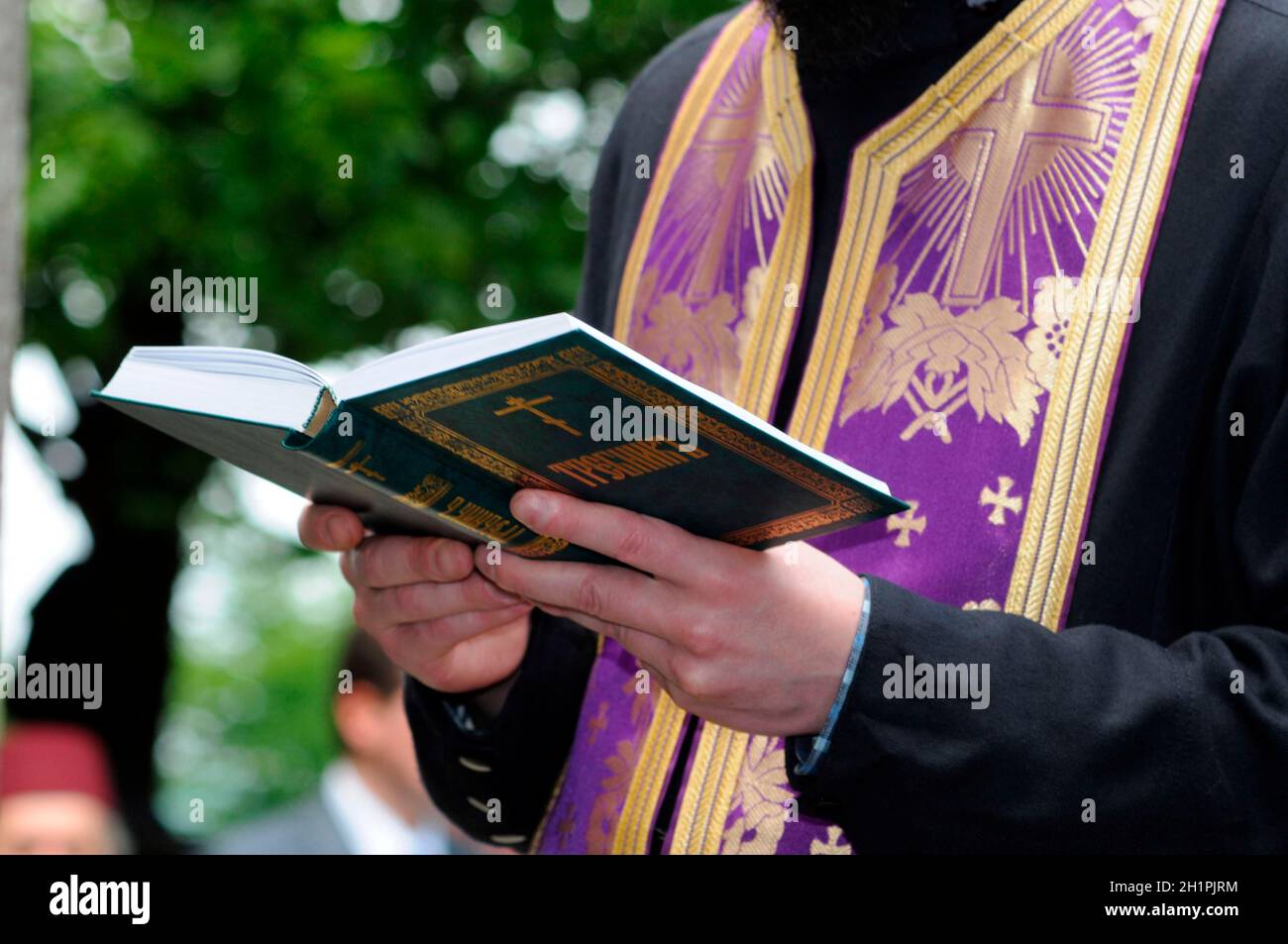 Orthodox parish priest hi-res stock photography and images - Alamy