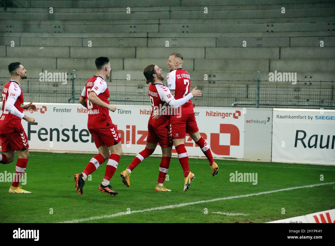 Jonathan schmid freiburg maenner hi-res stock photography and images ...