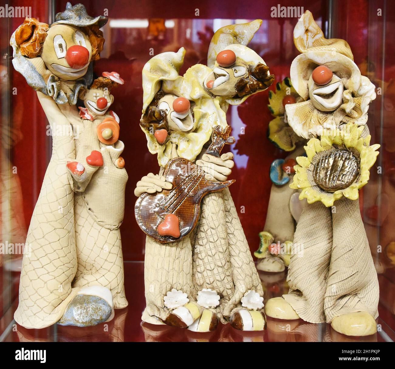Leipzig, Germany. 05th Oct, 2021. Handmade clown figures are among the ...