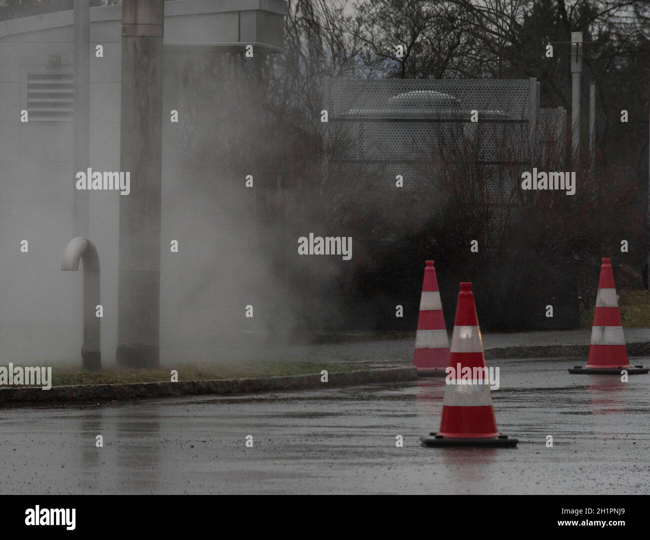 Pylon marker hi-res stock photography and images - Alamy