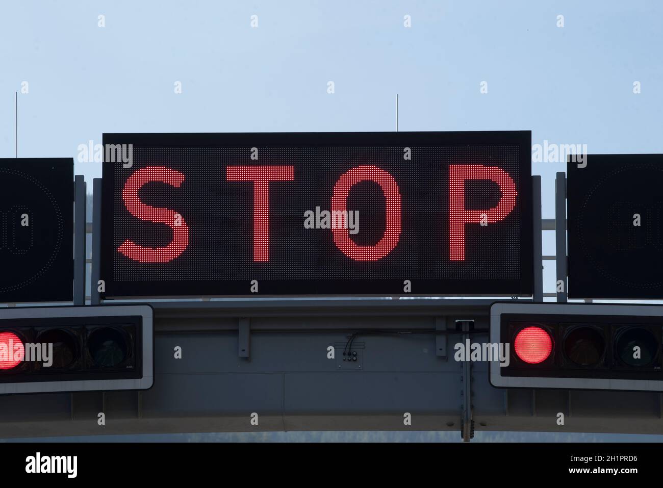 Traffic Signaling High Resolution Stock Photography and Images - Alamy