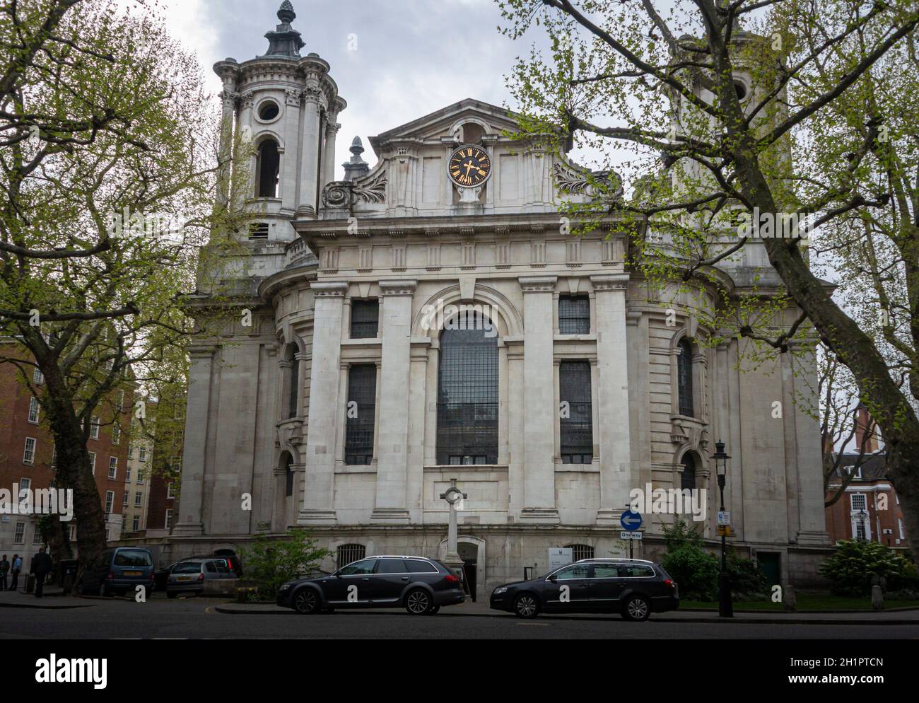 St johns smith square church hi-res stock photography and images - Alamy