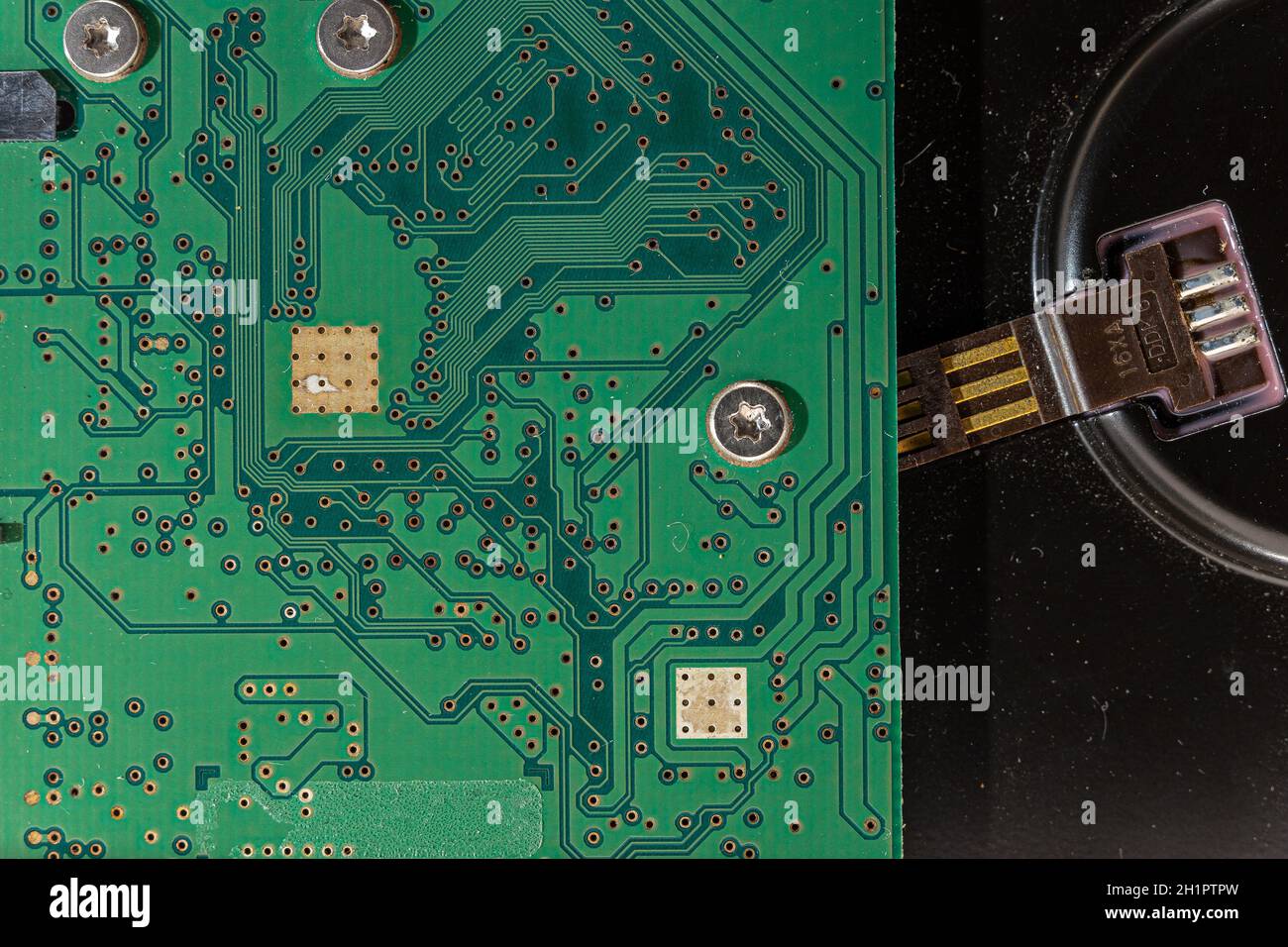 detail of the electrical circuits of a 2.5 '' hard disk Stock Photo - Alamy