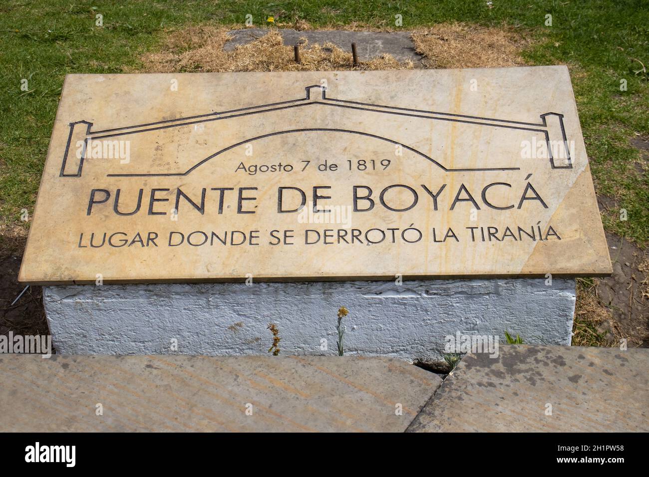 Commemorative plaque at the famous historic Bridge of Boyaca in ...